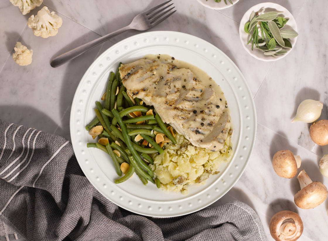 Grilled Chicken with Lemon Peppercorn Sauce | BistroMD